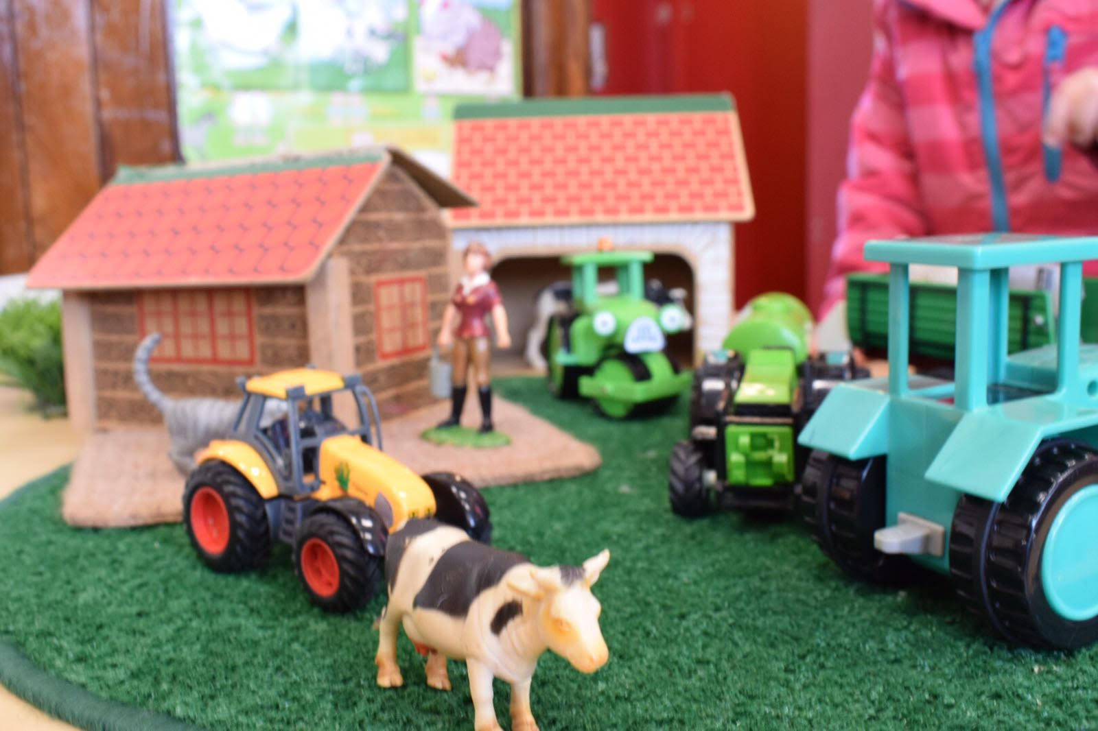 About Us - Emley Playschool